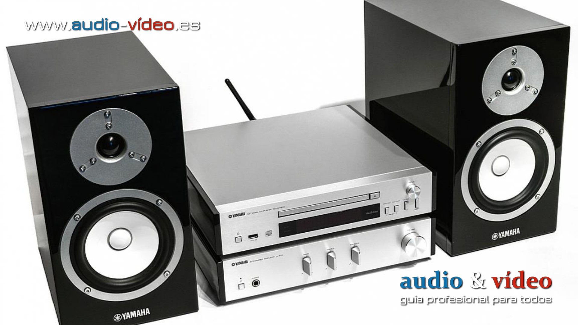 Yamaha Grand PianoCraft MusicCast MCR-N670